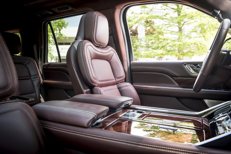 Lincoln Navigator IV LWB 3.5 V6 (456 Hp) Automatic